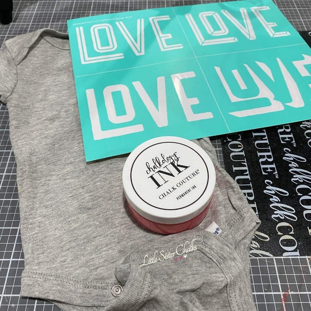 Use Chalk Couture Ink to Wear Your Art - Little Sister Chalks